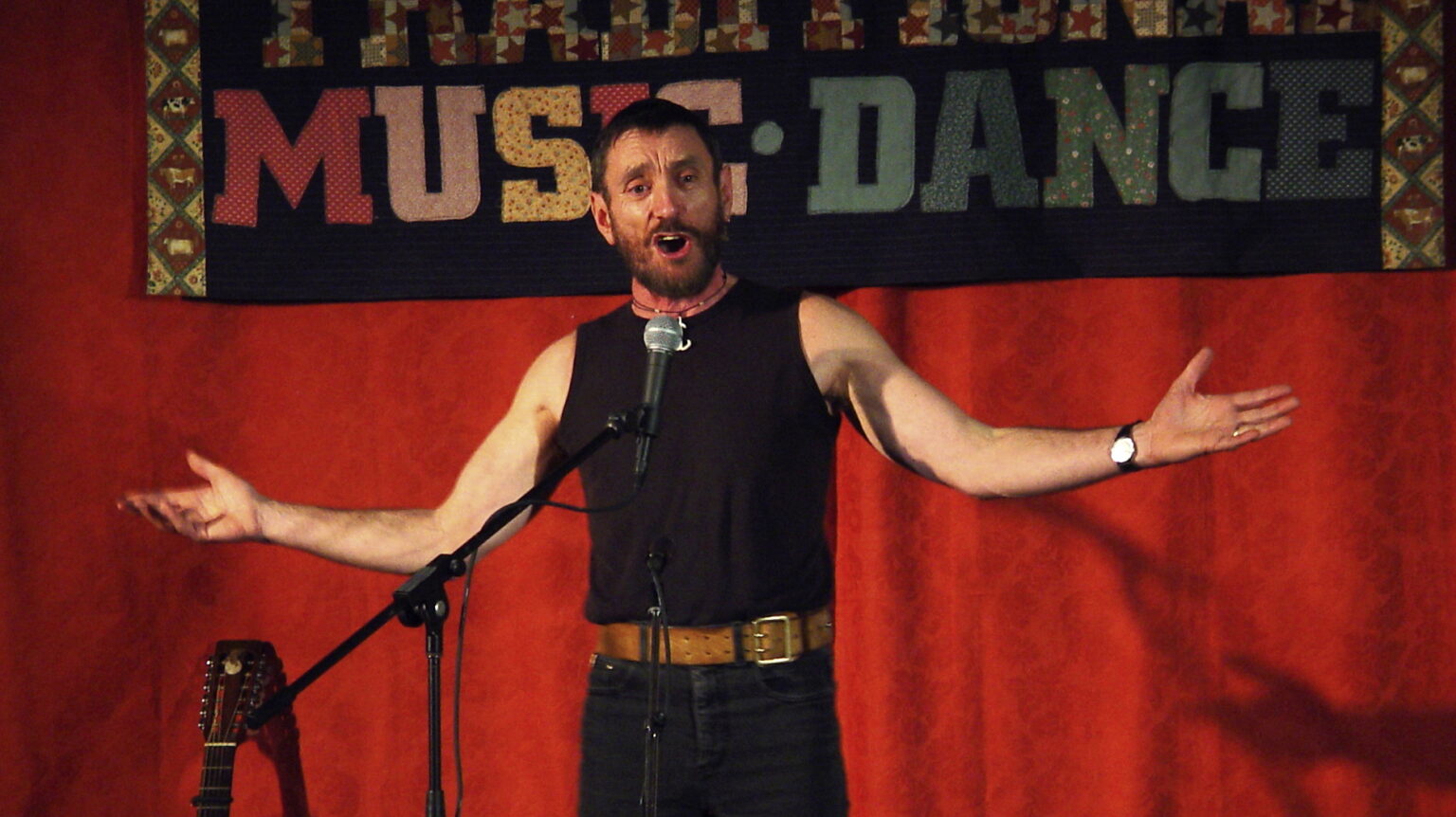 An Afternoon with Tom Lewis | Old Songs — Music with Roots